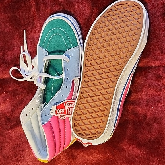 Vans | Shoes | Nwt Unisex Colorful Hightops Vans Tennis Shoes Mens Size ...